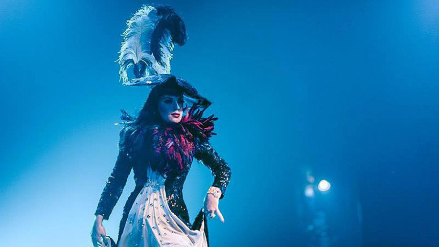 The Australian Burlesque Festival Presents Shake-O-Rama - Byron Bay Blog